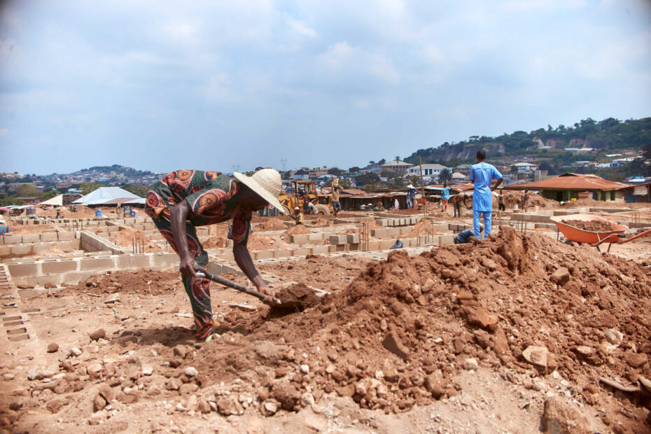 New Project: Construction of Sasa Market, Ibadan by the Akinyele Local ...
